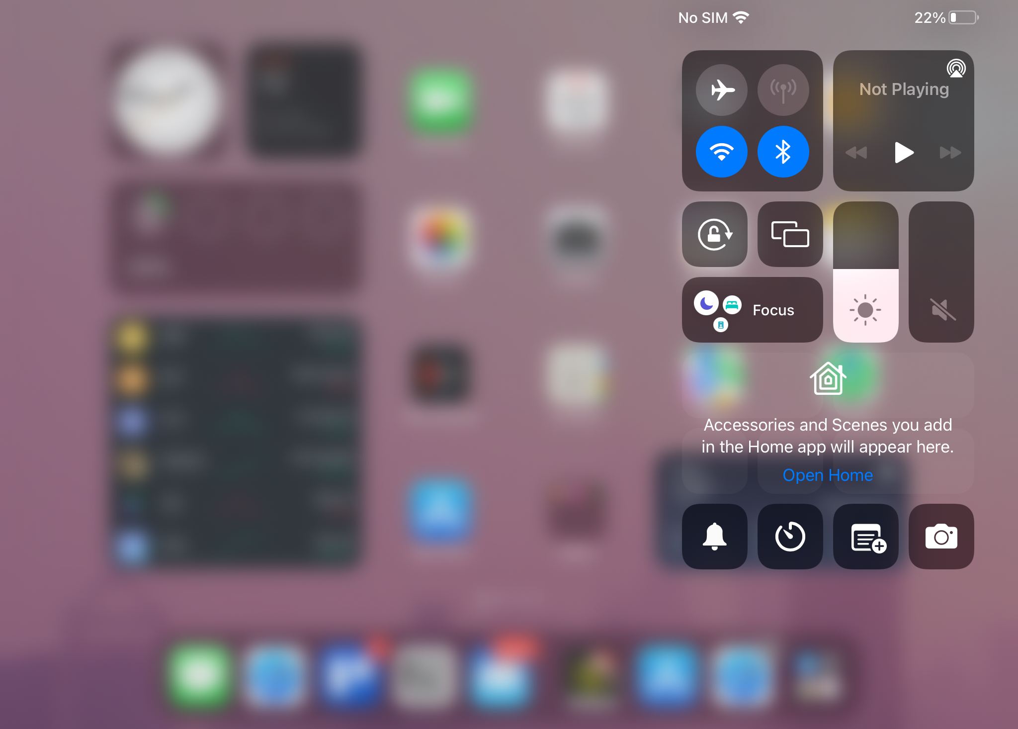 How to Mirror iPad to Roku TV in 2025 [Wireless and Wired]